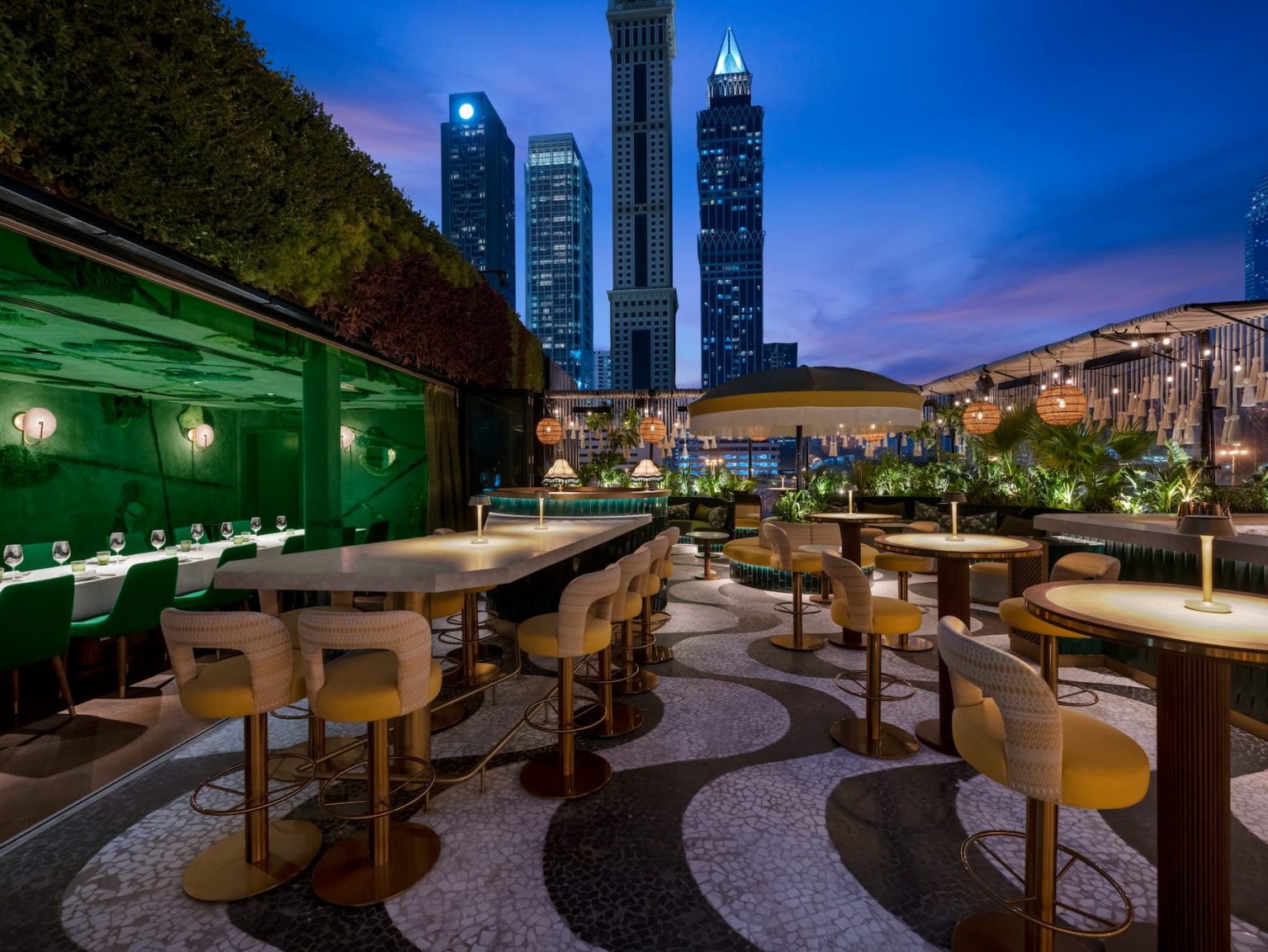 Best Bars and Lounges in DIFC – Top Spots Dubai | Restaurants, Things ...